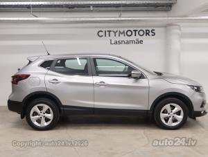 Grey Nissan Qashqai 2020 in Tallinn, with an engine capacity of 1.50 L and mileage of 98 thousand km for 14900 €, photo 6 on AUTOMOTO.COM.LV