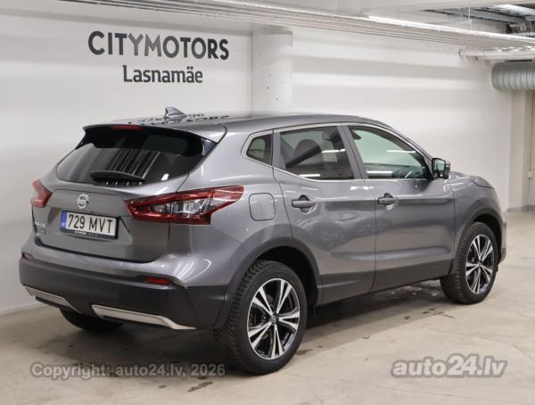 Grey Nissan Qashqai 2021 in Tallinn, with an engine capacity of 1.30 L and mileage of 65 thousand km for 16900 €, photo 6 on AUTOMOTO.COM.LV