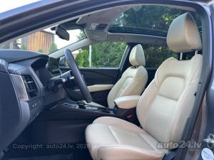 Grey Nissan Qashqai 2021 in Tallinn, with an engine capacity of 1.30 L and mileage of 70 thousand km for 22990 €, photo 7 on AUTOMOTO.COM.LV