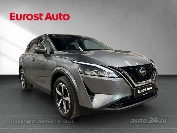 Grey Nissan Qashqai 2022 in Tallinn, with an engine capacity of 1.30 L and mileage of 43 thousand km for 25890 €, photo 8 on AUTOMOTO.COM.LV