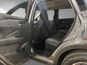 Pelēks Nissan Qashqai 2022 Tallina, ar dzinēja tilpumu 1.30 L un nobraukumu 43 tūkst. km par 25890 €, foto 15 vietnē AUTOMOTO.COM.LV