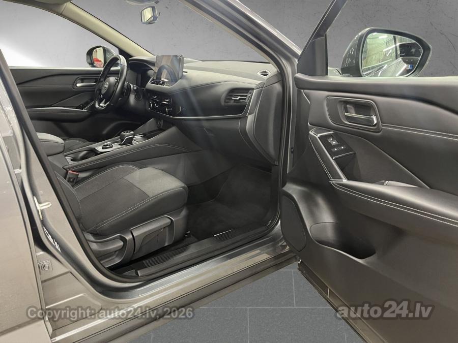 Pelēks Nissan Qashqai 2022 Tallina, ar dzinēja tilpumu 1.30 L un nobraukumu 43 tūkst. km par 25890 €, foto 18 vietnē AUTOMOTO.COM.LV