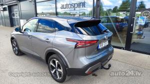 Grey Nissan Qashqai 2022 in Tartu, with an engine capacity of 1.30 L and mileage of 34 thousand km for 22990 €, photo 4 on AUTOMOTO.COM.LV