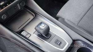 Grey Nissan Qashqai 2022 in Tartu, with an engine capacity of 1.30 L and mileage of 34 thousand km for 22990 €, photo 13 on AUTOMOTO.COM.LV