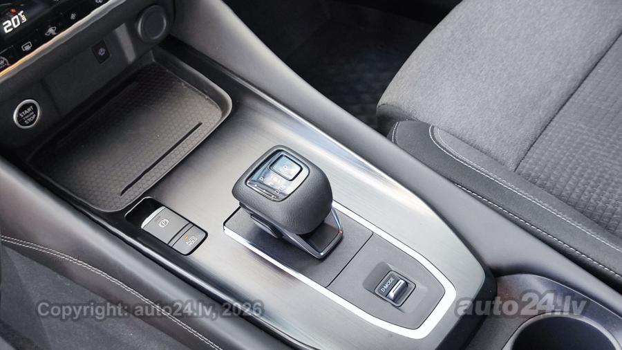 Grey Nissan Qashqai 2022 in Tartu, with an engine capacity of 1.30 L and mileage of 34 thousand km for 22990 €, photo 13 on AUTOMOTO.COM.LV