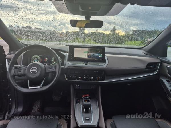 Grey Nissan Qashqai 2025 in Tallinn, with an engine capacity of 1.30 L and mileage of 43 thousand km for 32000 €, photo 8 on AUTOMOTO.COM.LV