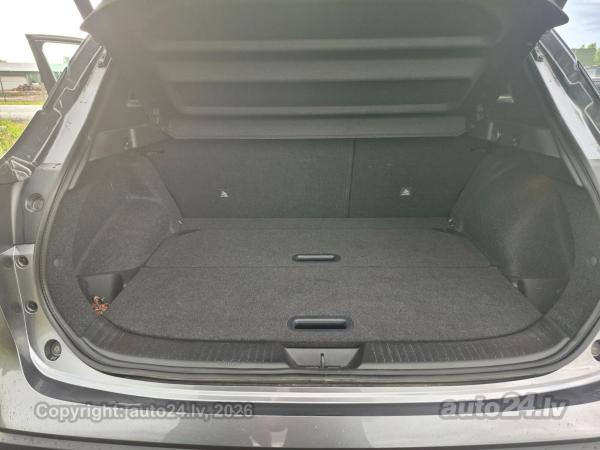 Pelēks Nissan Qashqai 2025 Tallina, ar dzinēja tilpumu 1.30 L un nobraukumu 43 tūkst. km par 32000 €, foto 10 vietnē AUTOMOTO.COM.LV