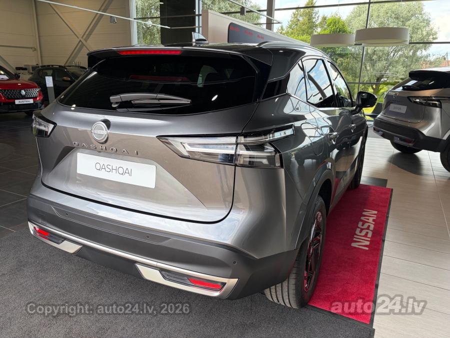 Pelēks Nissan Qashqai 2026 Rakvere, ar dzinēja tilpumu 1.30 L un nobraukumu 50 tūkst. km par 32090 €, foto 6 vietnē AUTOMOTO.COM.LV