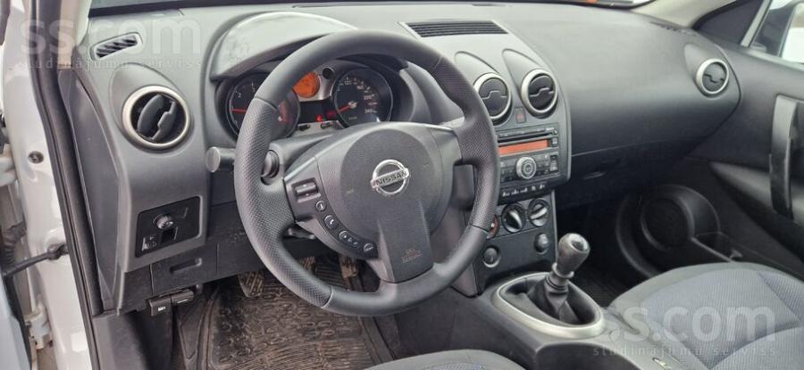 Nissan Qashqai 2007 Rīga, ar dzinēja tilpumu 1.50 L un nobraukumu 308 tūkst. km par 2980 €, foto 5 vietnē AUTOMOTO.COM.LV