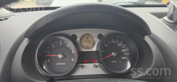 Nissan Qashqai 2007 Rīga, ar dzinēja tilpumu 2.00 L un nobraukumu 185 tūkst. km par 4500 €, foto 6 vietnē AUTOMOTO.COM.LV