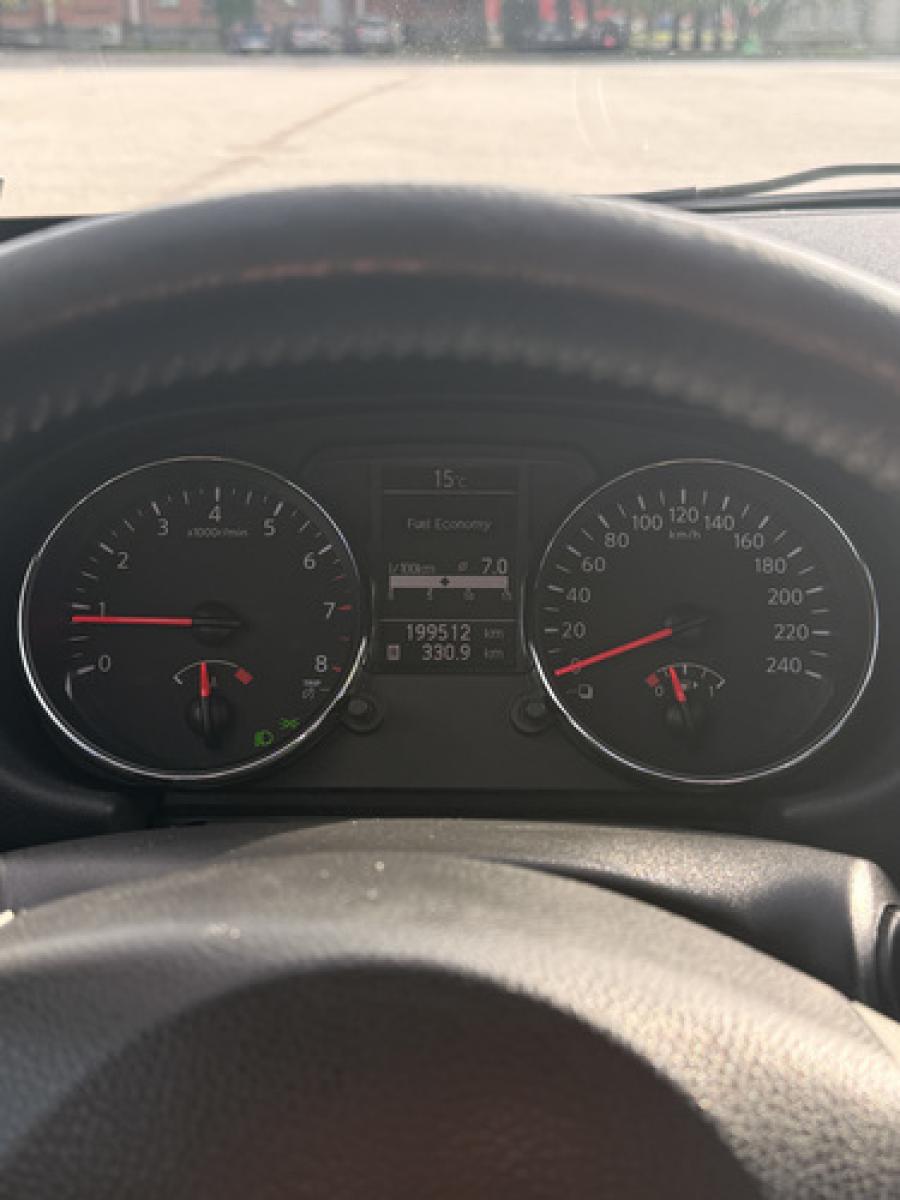 Nissan Qashqai 2010 Pērnava, ar dzinēja tilpumu 1.60 L un nobraukumu 200 tūkst. km par 3600 €, foto 8 vietnē AUTOMOTO.COM.LV