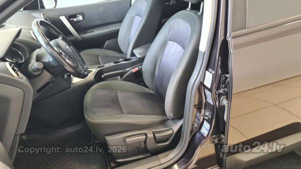 Nissan Qashqai 2012 in Tartu, with an engine capacity of 1.60 L and mileage of 200 thousand km for 4900 €, photo 5 on AUTOMOTO.COM.LV