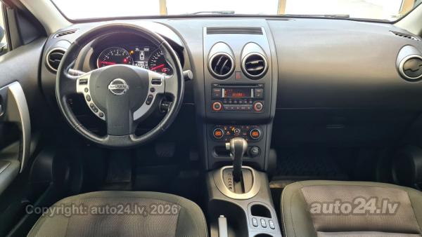 Nissan Qashqai 2012 in Tartu, with an engine capacity of 1.60 L and mileage of 200 thousand km for 4900 €, photo 9 on AUTOMOTO.COM.LV