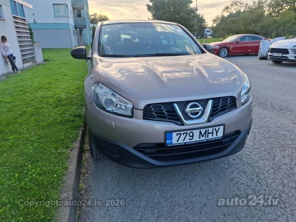 Nissan Qashqai 2013 Tallina, ar dzinēja tilpumu 1.60 L un nobraukumu 162 tūkst. km par 5300 €, foto 3 vietnē AUTOMOTO.COM.LV