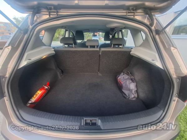 Nissan Qashqai 2013 Tallina, ar dzinēja tilpumu 1.60 L un nobraukumu 162 tūkst. km par 5300 €, foto 6 vietnē AUTOMOTO.COM.LV