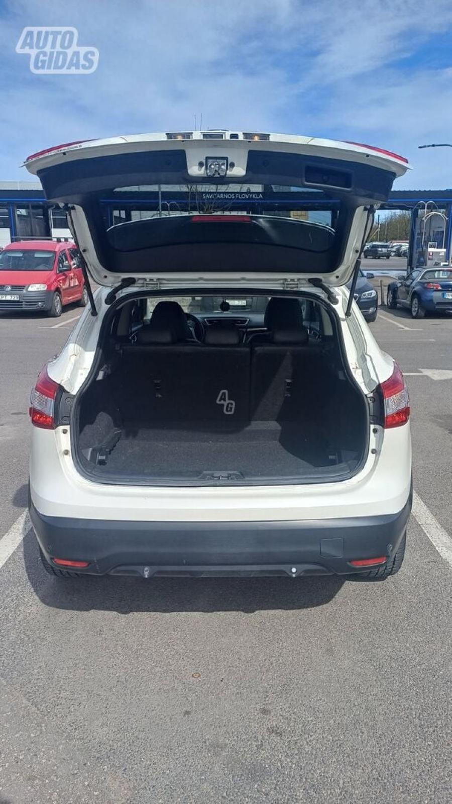 Nissan Qashqai 2016 Viļņa, ar dzinēja tilpumu 1.60 L un nobraukumu 266 tūkst. km par 10500 €, foto 4 vietnē AUTOMOTO.COM.LV