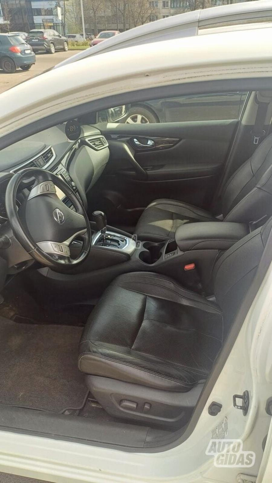 Nissan Qashqai 2016 Viļņa, ar dzinēja tilpumu 1.60 L un nobraukumu 266 tūkst. km par 10500 €, foto 6 vietnē AUTOMOTO.COM.LV