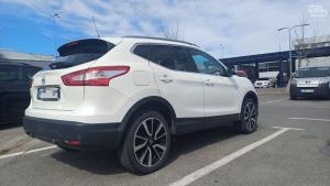 Nissan Qashqai 2016 Viļņa, ar dzinēja tilpumu 1.60 L un nobraukumu 266 tūkst. km par 10500 €, foto 23 vietnē AUTOMOTO.COM.LV