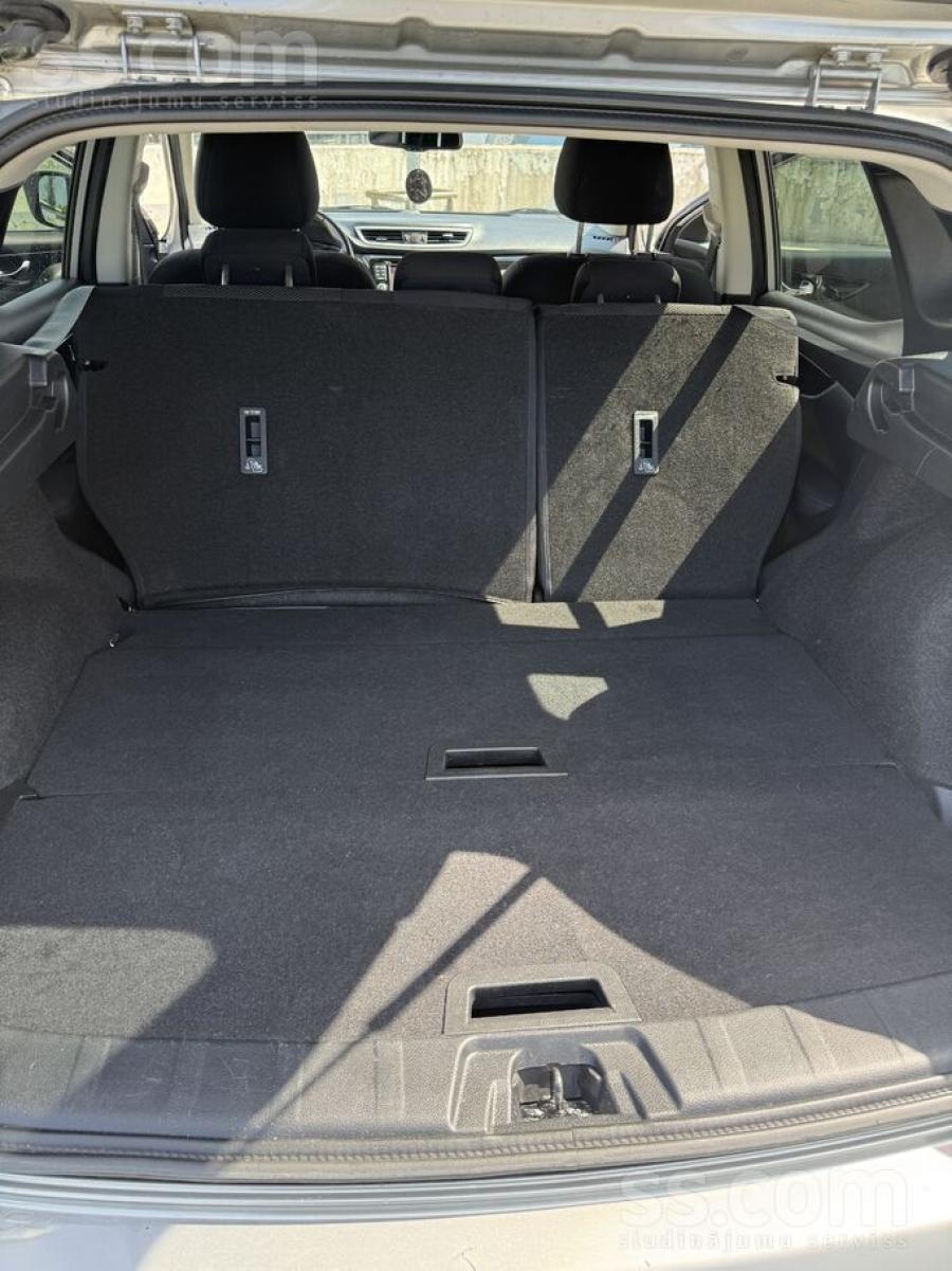Nissan Qashqai 2017 Rīga, ar dzinēja tilpumu 1.60 L un nobraukumu 145 tūkst. km par 9900 €, foto 7 vietnē AUTOMOTO.COM.LV