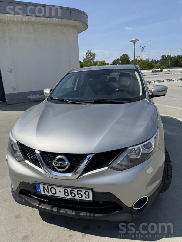 Nissan Qashqai 2017 in Riga, with an engine capacity of 1.40 L and mileage of 145 thousand km for 9900 €, photo 1 on AUTOMOTO.COM.LV