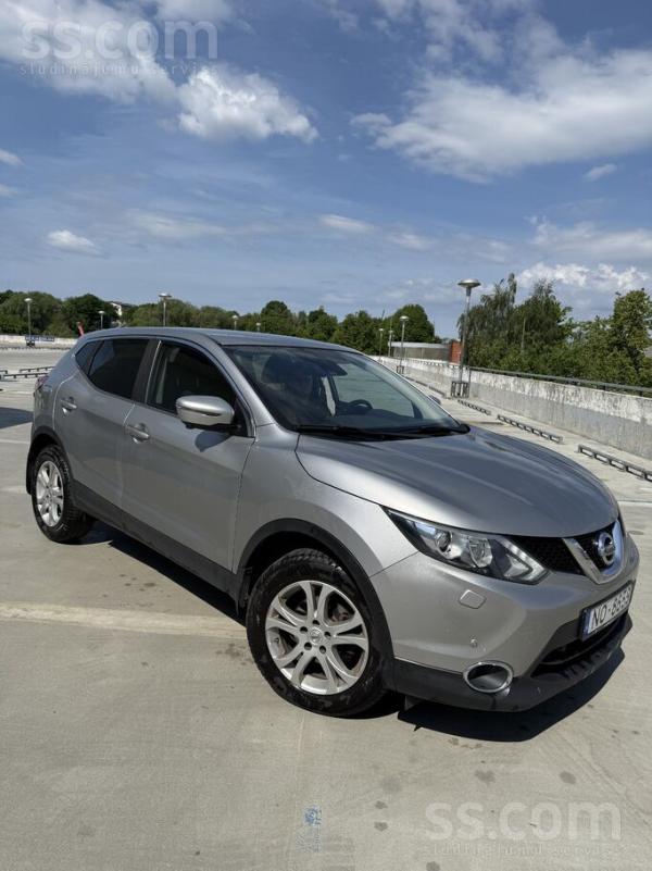 Nissan Qashqai 2017 in Riga, with an engine capacity of 1.40 L and mileage of 145 thousand km for 9900 €, photo 2 on AUTOMOTO.COM.LV