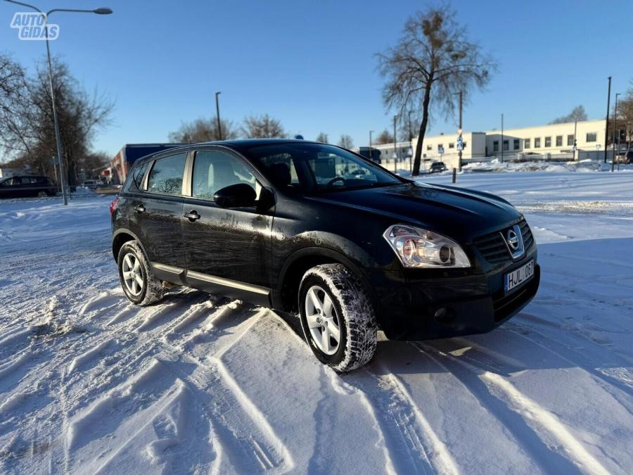 Nissan Qashqai 2008 in Alytus, with an engine capacity of 1.50 L and mileage of 237 thousand km for 4500 €, photo 4 on AUTOMOTO.COM.LV