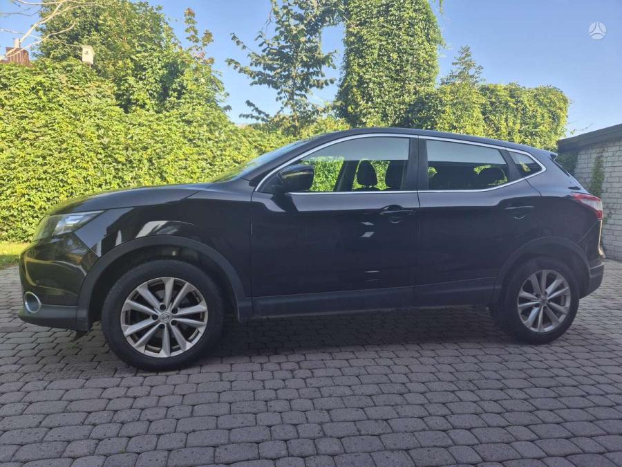 Nissan Qashqai 2015 Radviliškis, ar dzinēja tilpumu 1.60 L un nobraukumu 210 tūkst. km par 7900 €, foto 5 vietnē AUTOMOTO.COM.LV