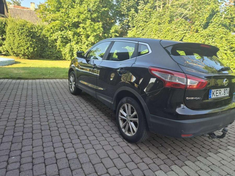 Nissan Qashqai 2015 Radviliškis, ar dzinēja tilpumu 1.60 L un nobraukumu 210 tūkst. km par 7900 €, foto 7 vietnē AUTOMOTO.COM.LV
