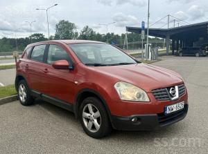 Orange Nissan Qashqai 2007 in Riga, with an engine capacity of 2.00 L and mileage of 440 thousand km for 2650 €, photo 7 on AUTOMOTO.COM.LV