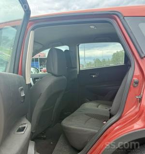 Orange Nissan Qashqai 2007 in Riga, with an engine capacity of 2.00 L and mileage of 440 thousand km for 2650 €, photo 13 on AUTOMOTO.COM.LV