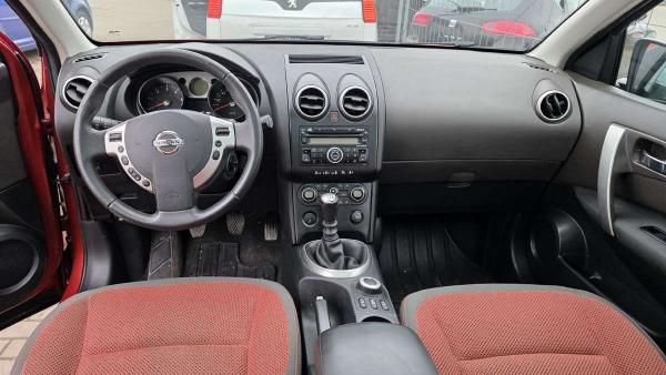 Oranžs Nissan Qashqai 2008 Marijampole, ar dzinēja tilpumu 2.00 L un nobraukumu 241 tūkst. km par 3100 €, foto 8 vietnē AUTOMOTO.COM.LV