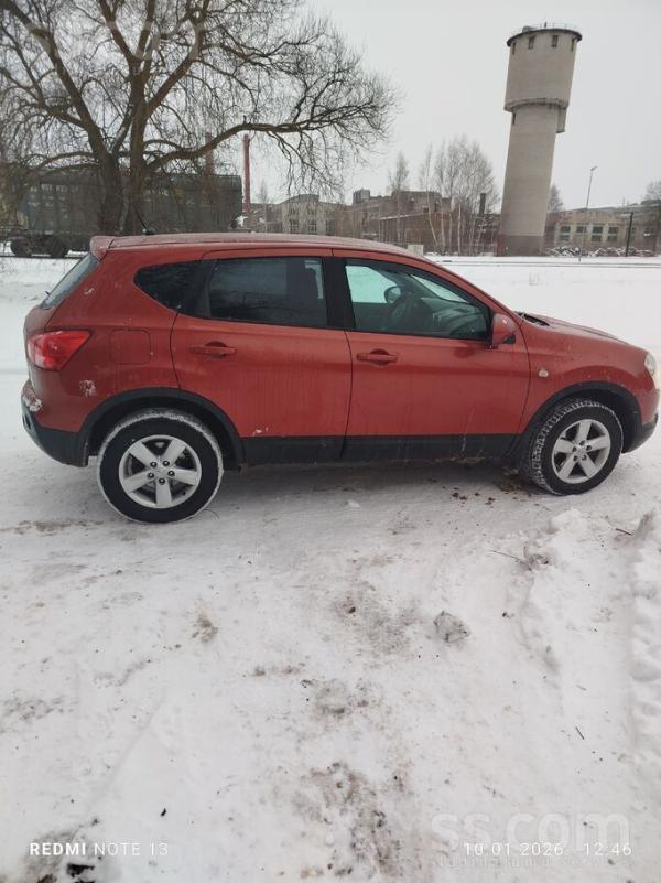 Oranžs Nissan Qashqai 2008 Liepāja, ar dzinēja tilpumu 1.50 L un nobraukumu 400 tūkst. km par 3200 €, foto 3 vietnē AUTOMOTO.COM.LV
