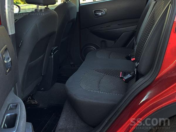 Oranžs Nissan Qashqai 2008 Rīga, ar dzinēja tilpumu 1.50 L un nobraukumu 234 tūkst. km par 2350 €, foto 7 vietnē AUTOMOTO.COM.LV