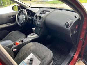 Orange Nissan Qashqai 2009 in Vilnius, with an engine capacity of 2.00 L and mileage of 223 thousand km for 2550 €, photo 13 on AUTOMOTO.COM.LV