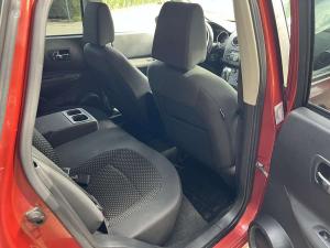 Orange Nissan Qashqai 2009 in Vilnius, with an engine capacity of 2.00 L and mileage of 223 thousand km for 2550 €, photo 16 on AUTOMOTO.COM.LV