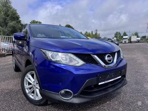 Orange Nissan Qashqai 2016 in Alytus, with an engine capacity of 1.46 L and mileage of 250 thousand km for 9400 €, photo 3 on AUTOMOTO.COM.LV
