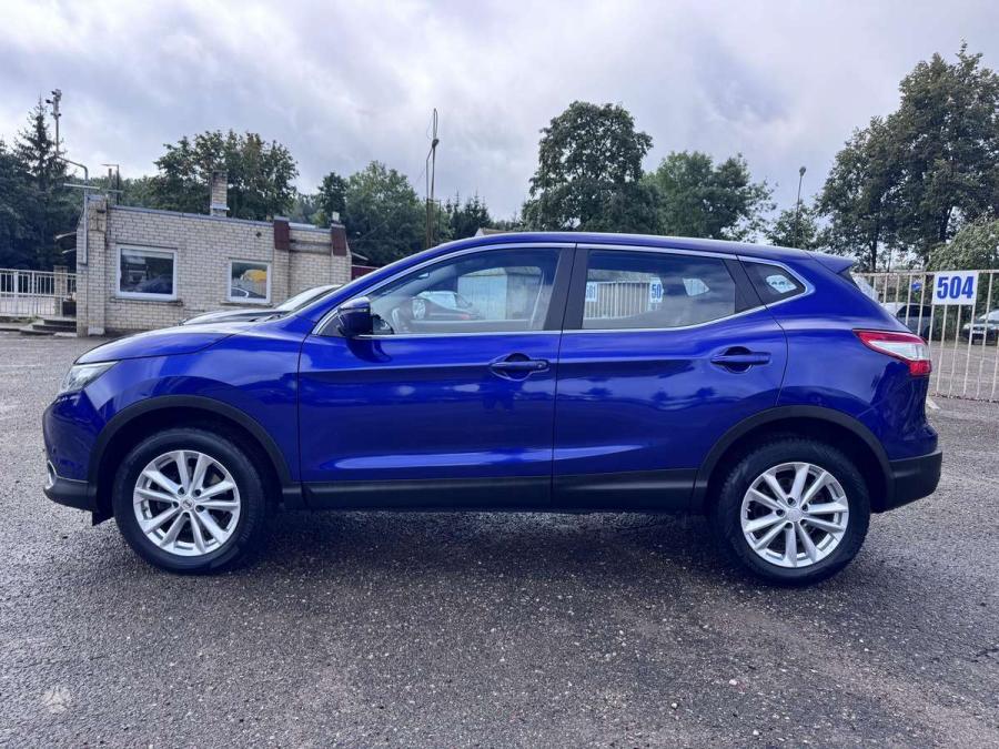 Orange Nissan Qashqai 2016 in Alytus, with an engine capacity of 1.46 L and mileage of 250 thousand km for 9400 €, photo 7 on AUTOMOTO.COM.LV