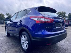 Orange Nissan Qashqai 2016 in Alytus, with an engine capacity of 1.46 L and mileage of 250 thousand km for 9400 €, photo 9 on AUTOMOTO.COM.LV
