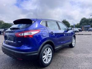 Orange Nissan Qashqai 2016 in Alytus, with an engine capacity of 1.46 L and mileage of 250 thousand km for 9400 €, photo 10 on AUTOMOTO.COM.LV