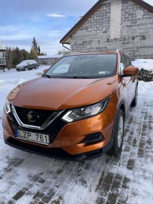 Orange Nissan Qashqai 2020 in Kretinga, with an engine capacity of 2.00 L and mileage of 46 thousand km for 16900 €, photo  on AUTOMOTO.COM.LV