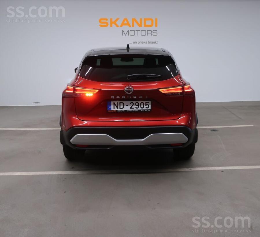 Orange Nissan Qashqai 2022 in Riga, with an engine capacity of 1.30 L and mileage of 83 thousand km for 22190 €, photo 5 on AUTOMOTO.COM.LV