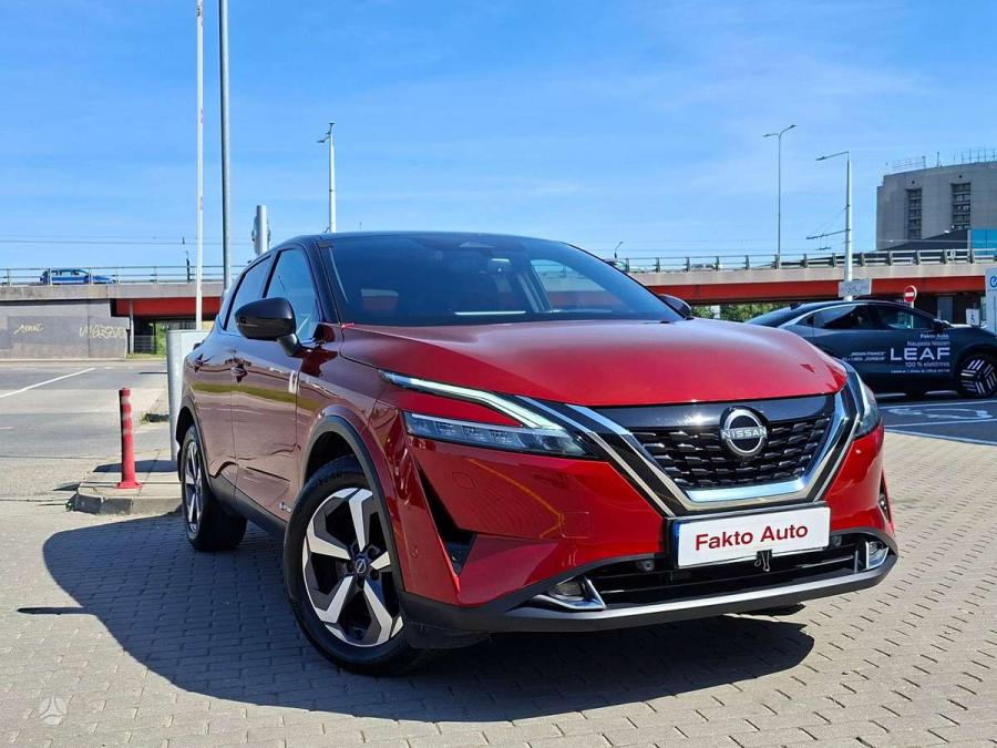 Orange Nissan Qashqai 2023 in Vilnius, with an engine capacity of 1.50 L and mileage of 60 thousand km for 26900 €, photo 7 on AUTOMOTO.COM.LV