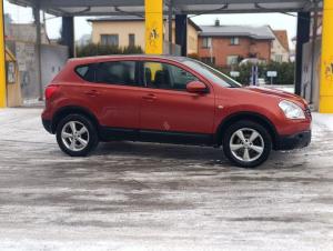 Sarkans Nissan Qashqai 2007 Kauņa, ar dzinēja tilpumu 2.00 L un nobraukumu 248 tūkst. km par 1799 €, foto 5 vietnē AUTOMOTO.COM.LV