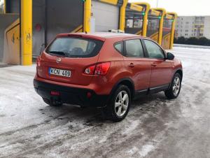Sarkans Nissan Qashqai 2007 Kauņa, ar dzinēja tilpumu 2.00 L un nobraukumu 248 tūkst. km par 1799 €, foto 7 vietnē AUTOMOTO.COM.LV