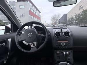 Sarkans Nissan Qashqai 2008 Viļņa, ar dzinēja tilpumu 2.00 L un nobraukumu 241 tūkst. km par 1950 €, foto 11 vietnē AUTOMOTO.COM.LV