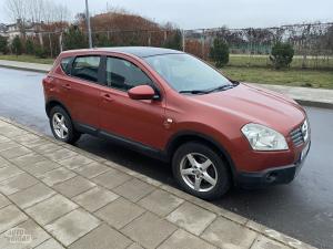 Sarkans Nissan Qashqai 2008 Viļņa, ar dzinēja tilpumu 1.50 L un nobraukumu 510 tūkst. km par 3800 €, foto 2 vietnē AUTOMOTO.COM.LV