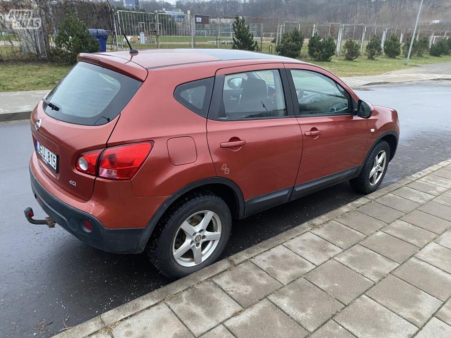 Sarkans Nissan Qashqai 2008 Viļņa, ar dzinēja tilpumu 1.50 L un nobraukumu 510 tūkst. km par 3800 €, foto 4 vietnē AUTOMOTO.COM.LV