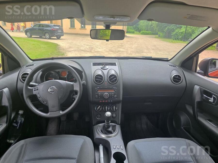 Sarkans Nissan Qashqai 2008 Rīga, ar dzinēja tilpumu 1.50 L un nobraukumu 129 tūkst. km par 5900 €, foto 8 vietnē AUTOMOTO.COM.LV