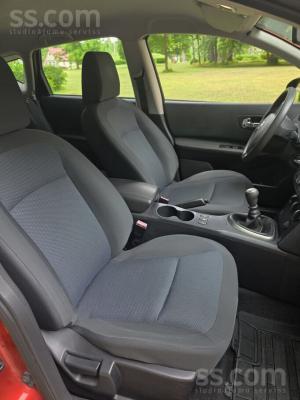 Sarkans Nissan Qashqai 2008 Rīga, ar dzinēja tilpumu 1.50 L un nobraukumu 129 tūkst. km par 5900 €, foto 10 vietnē AUTOMOTO.COM.LV
