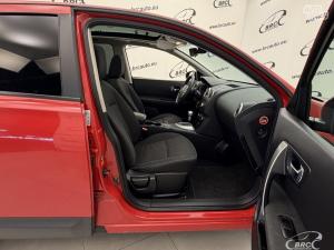 Sarkans Nissan Qashqai 2008 Avižieniai, ar dzinēja tilpumu 2.00 L un nobraukumu 286 tūkst. km par 3500 €, foto 5 vietnē AUTOMOTO.COM.LV